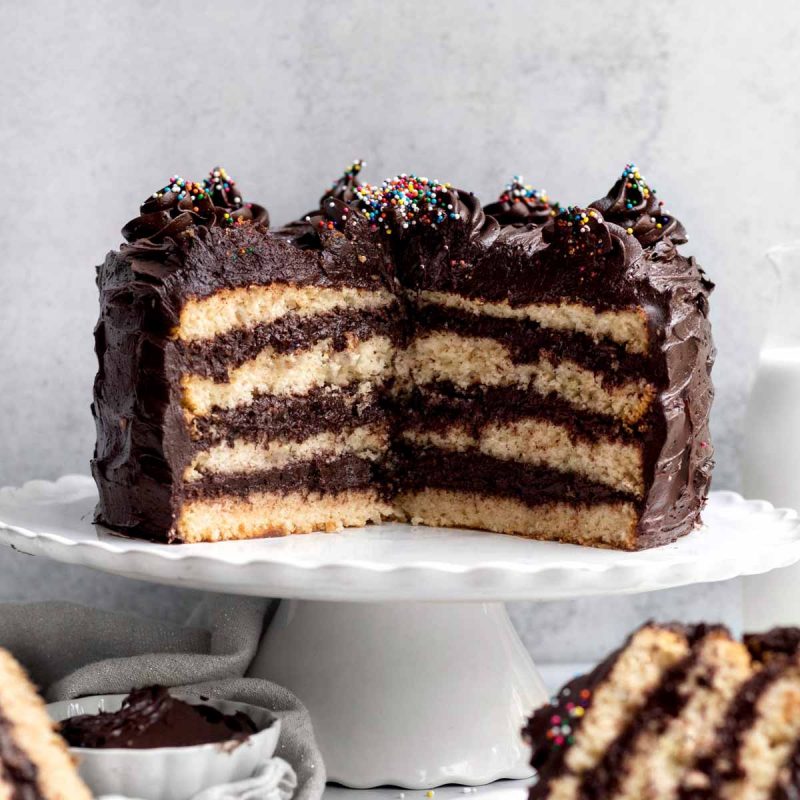 Golden Layer Cake by Lee McGuire - FoodSocial