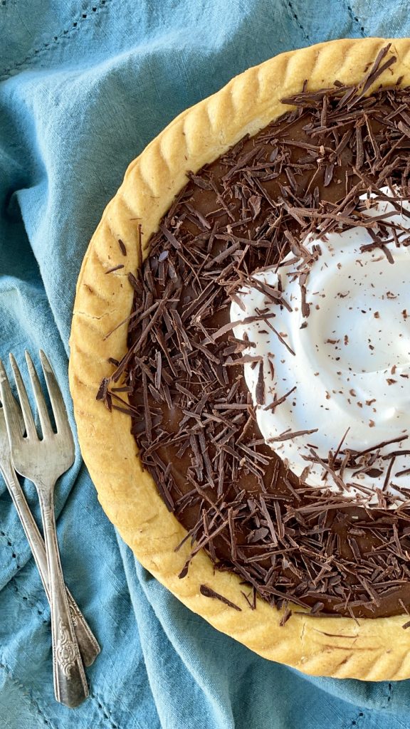 Chocolate Mint Mallow Pie (Paleo/Gluten Free) by Back Porch Paleo ...