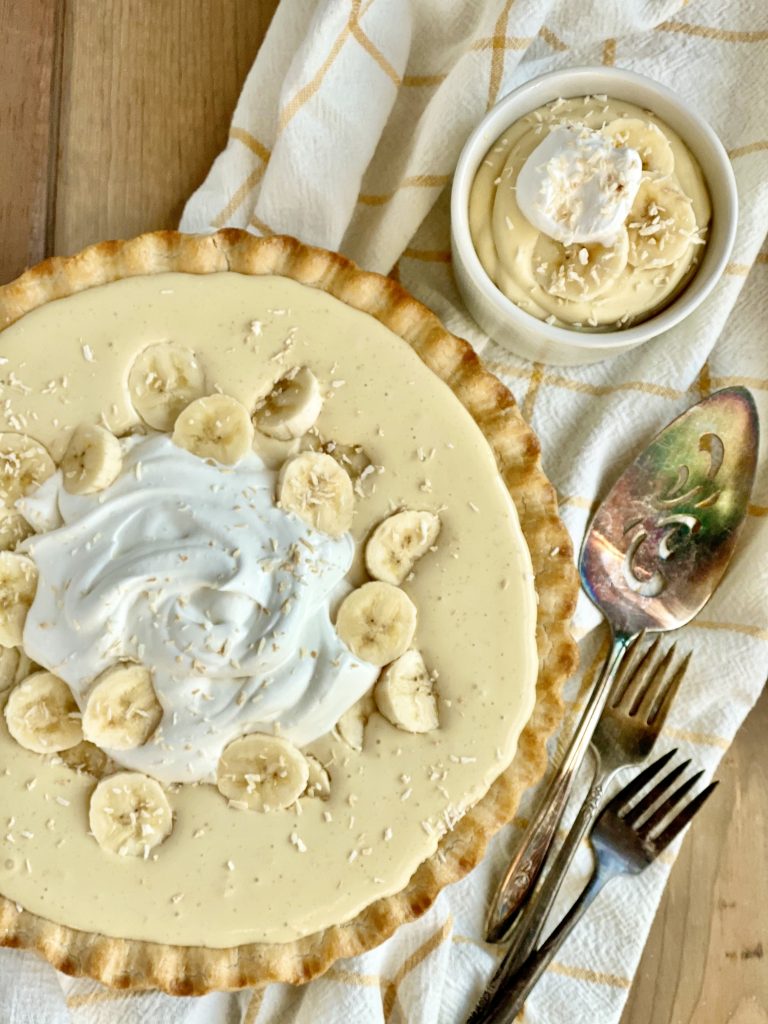 Banana Cream Pie (Paleo/gluten free/dairy free) by Back Porch Paleo - FoodSocial