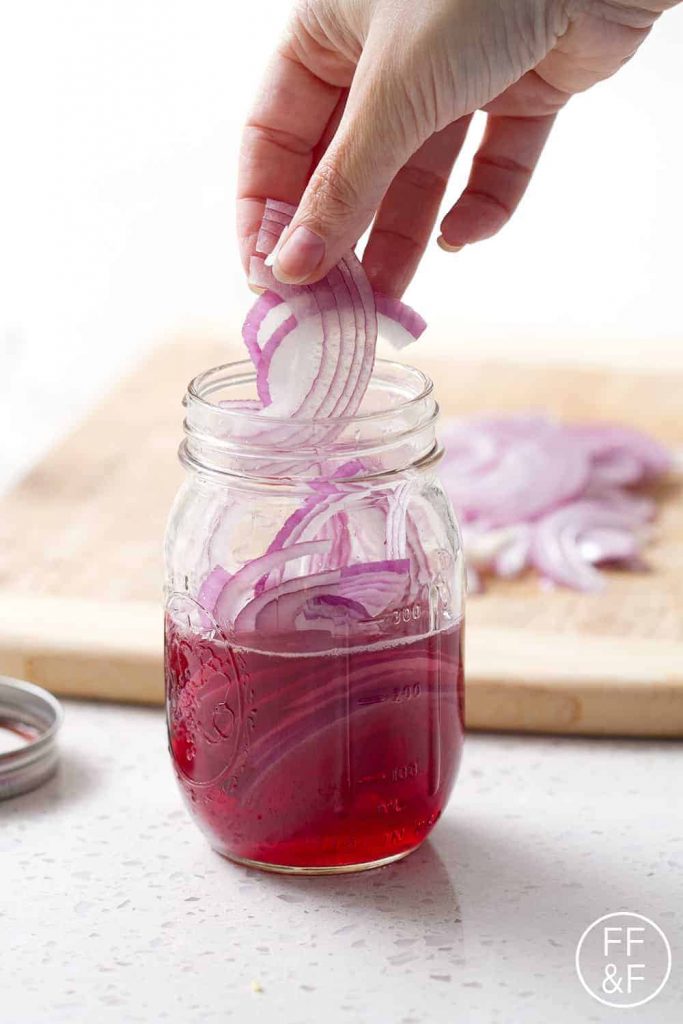 Easy Pickled Red Onions by Beth Chen - FoodSocial