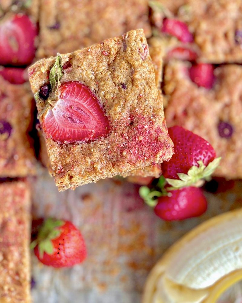 Strawberry Banana Sheet Pan PUFFINS (Paleo/Gluten Free) by Back Porch ...