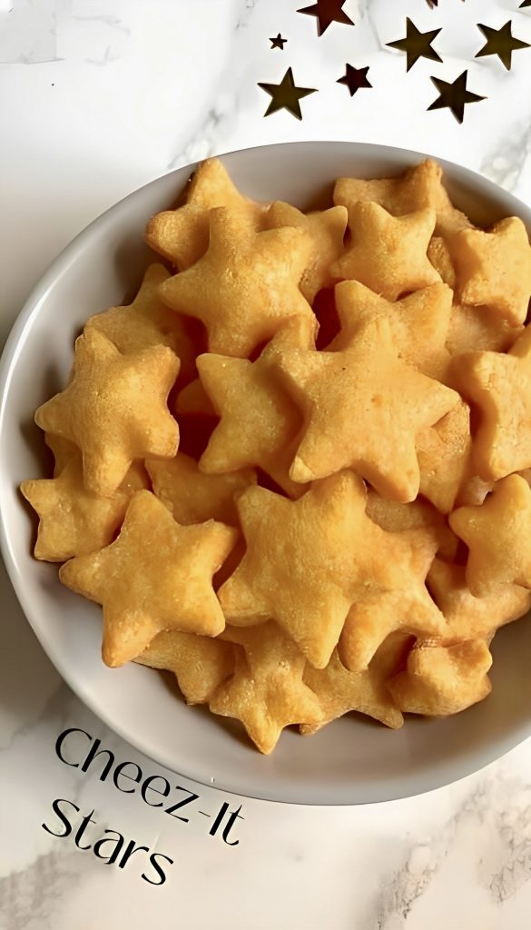 Homemade Cheeze-Its by colleenshealthylife - FoodSocial