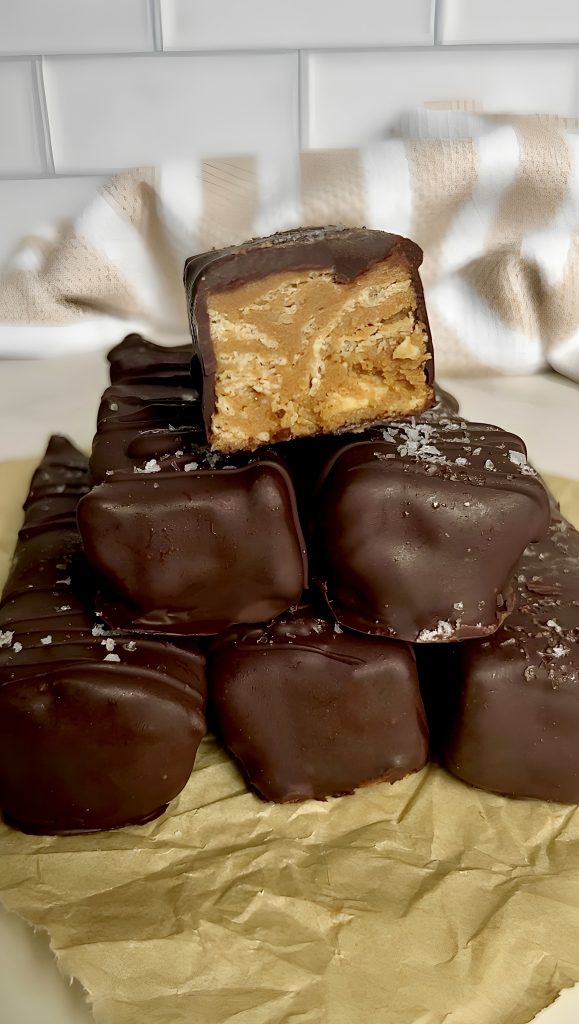 Healthy Butterfinger Bars by colleenshealthylife - FoodSocial