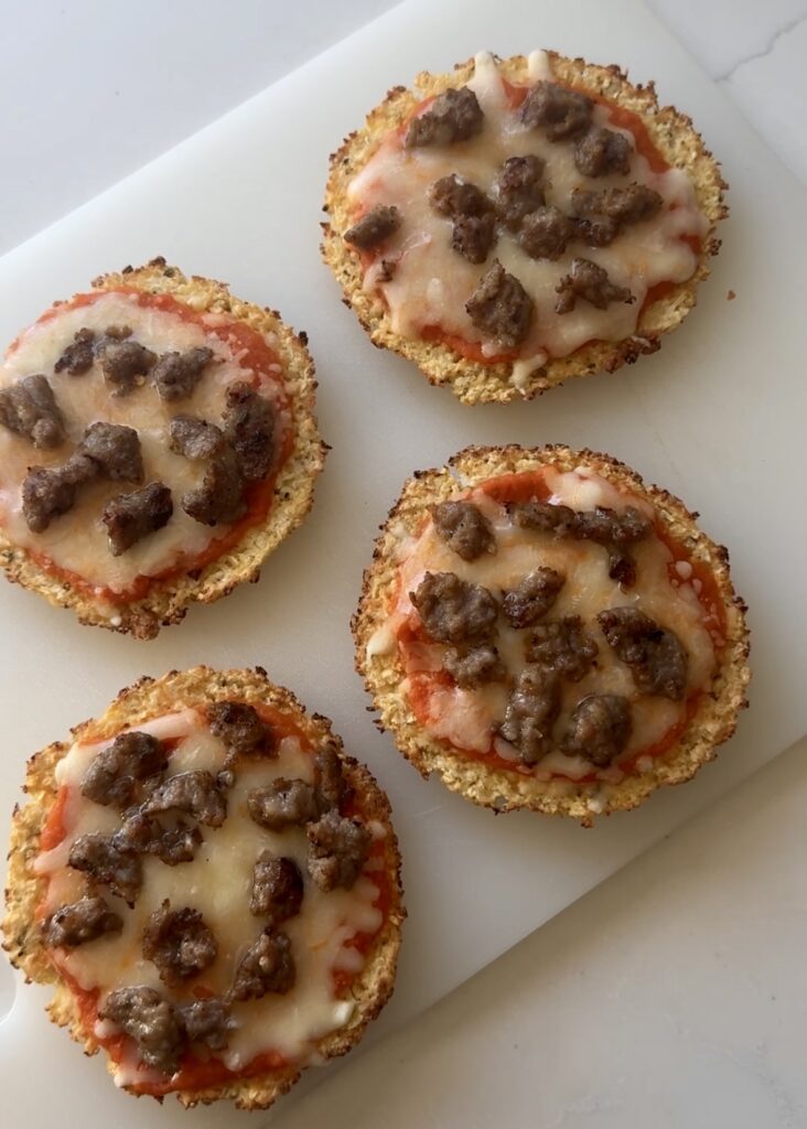 Veggie Packed Mini Pizzas (Kid-Friendly) by What Great Grandma Ate ...