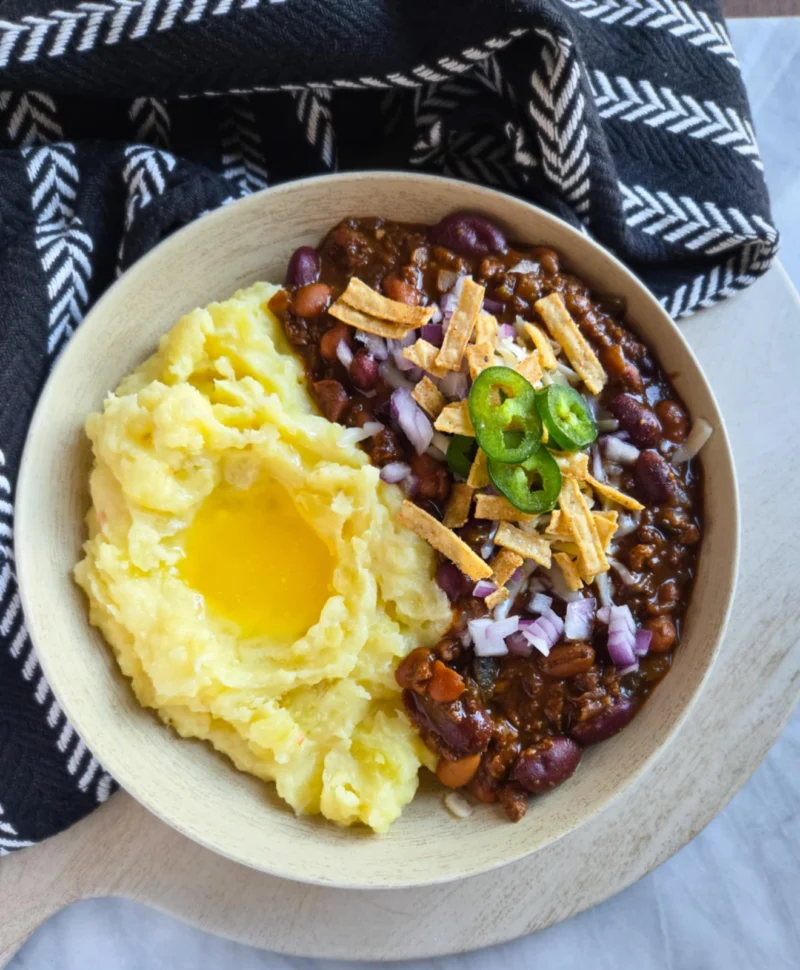 Spicy Chili with Mash by the_happy_veg - FoodSocial