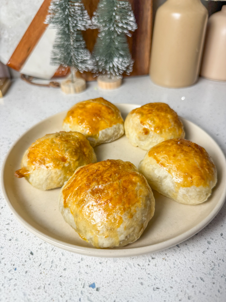 Mini Cheeseburgers by Marissaswholelife - FoodSocial